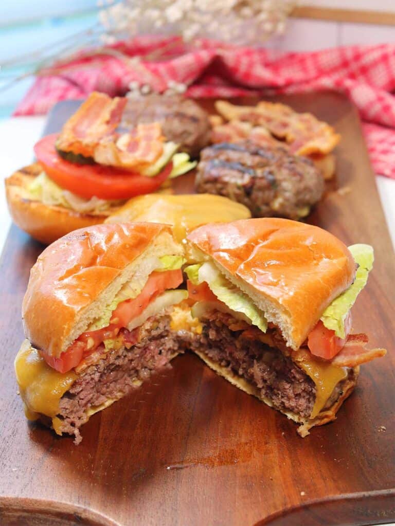 Best Buffalo Burger Recipe (Bison Burgers) - 2 Cookin Mamas