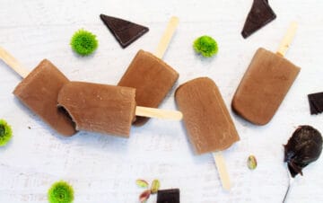 Chocolate Pistachio Popsicles - A Summertime Treat - 2 Cookin Mamas
