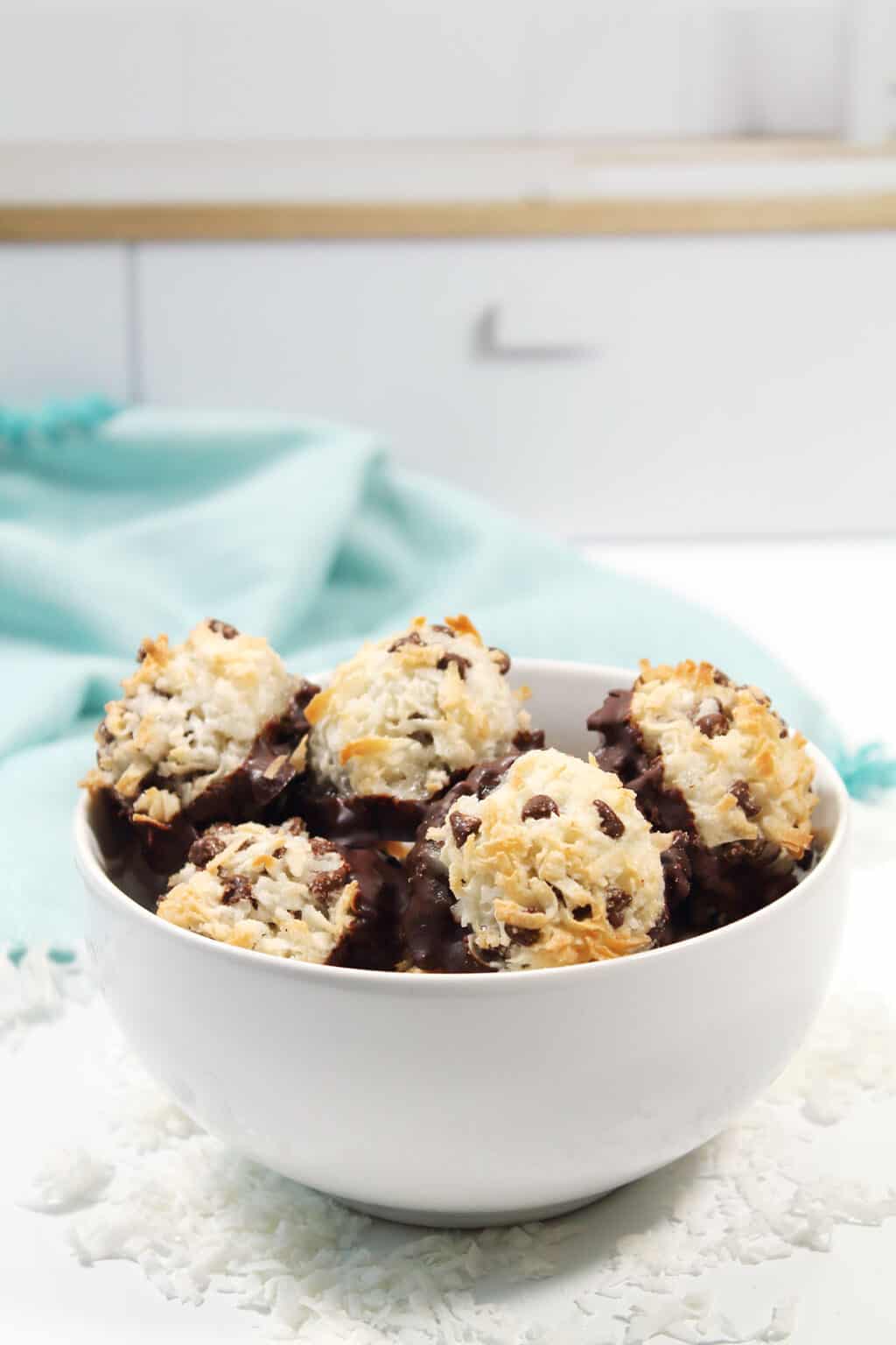 Chocolate Chip Macaroons