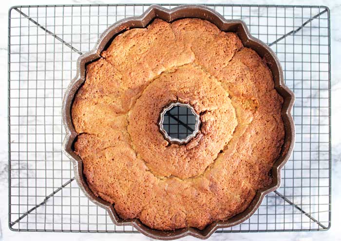 Milky Way Cake - 2 Cookin Mamas