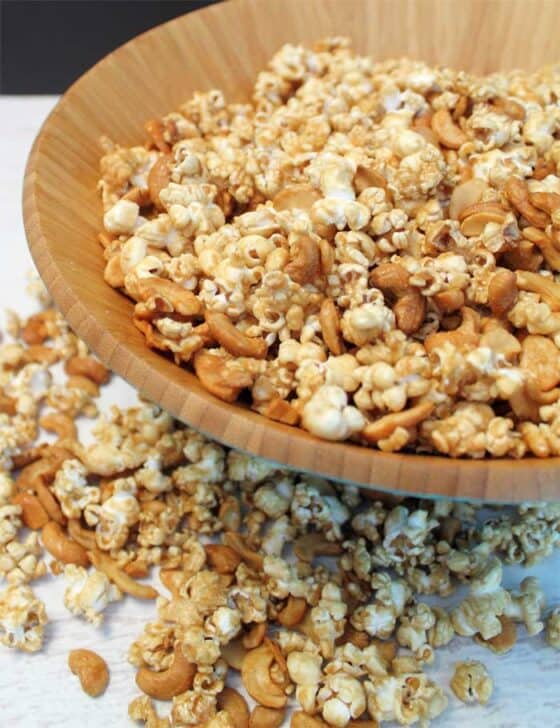 Caramel Cashew Popcorn