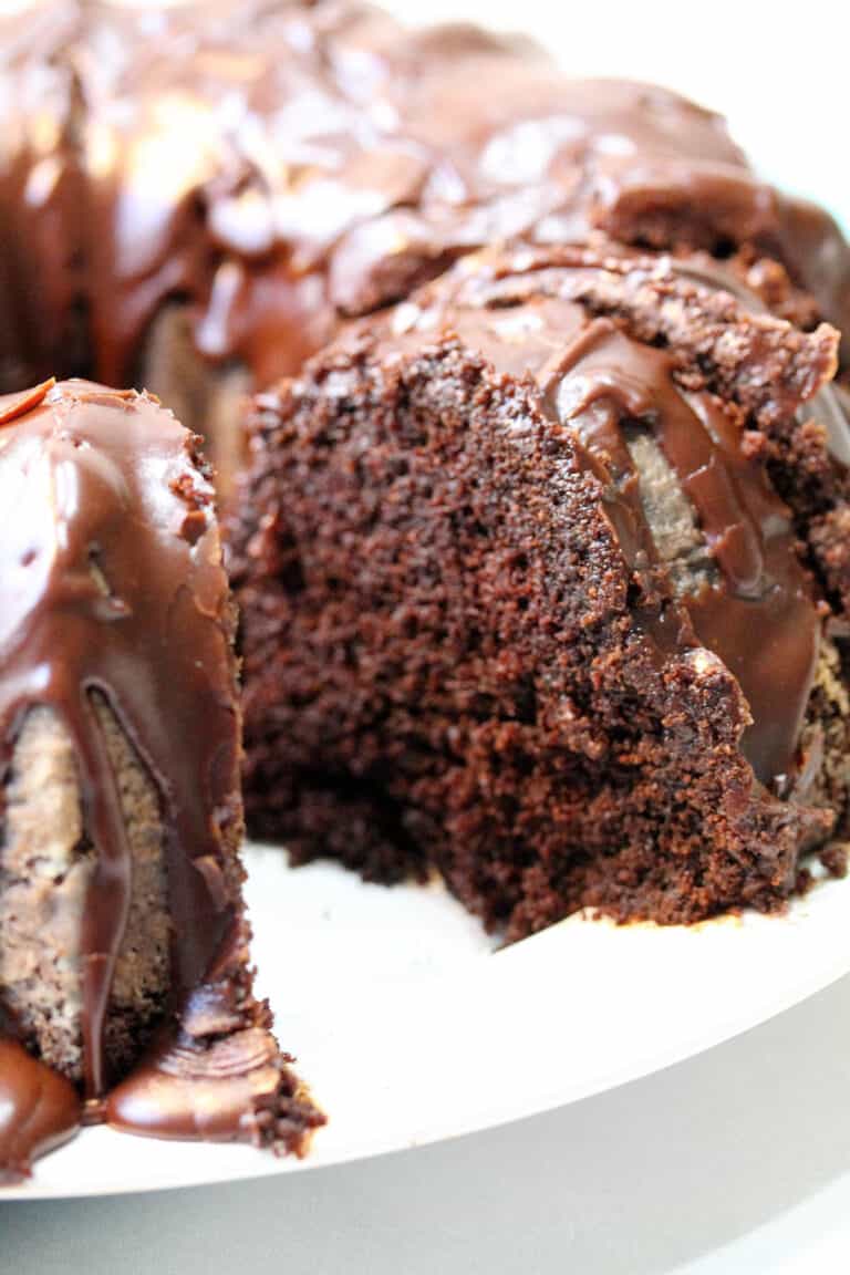 Moist Chocolate Pound Cake Recipe