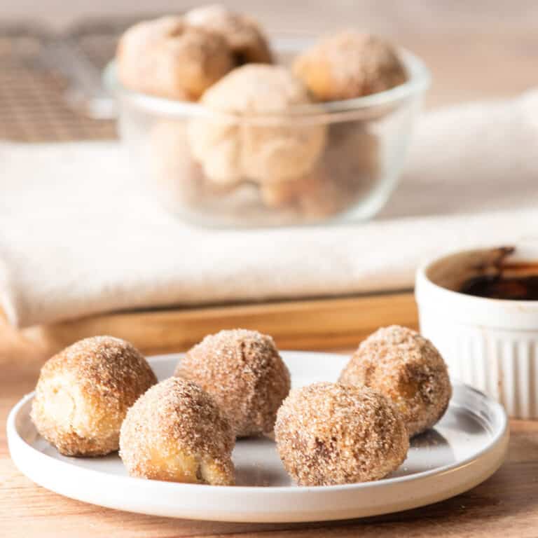 Air Fryer Cinnamon Sugar Donut Holes