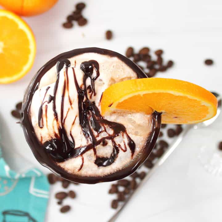 Cold Brew Coffee Float 2545