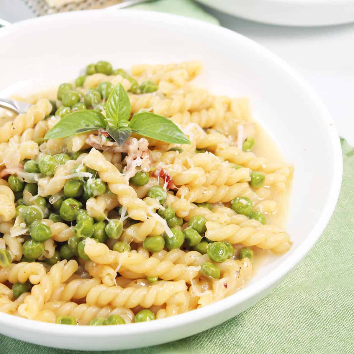 Pasta with Peas (Pasta e Piselli)