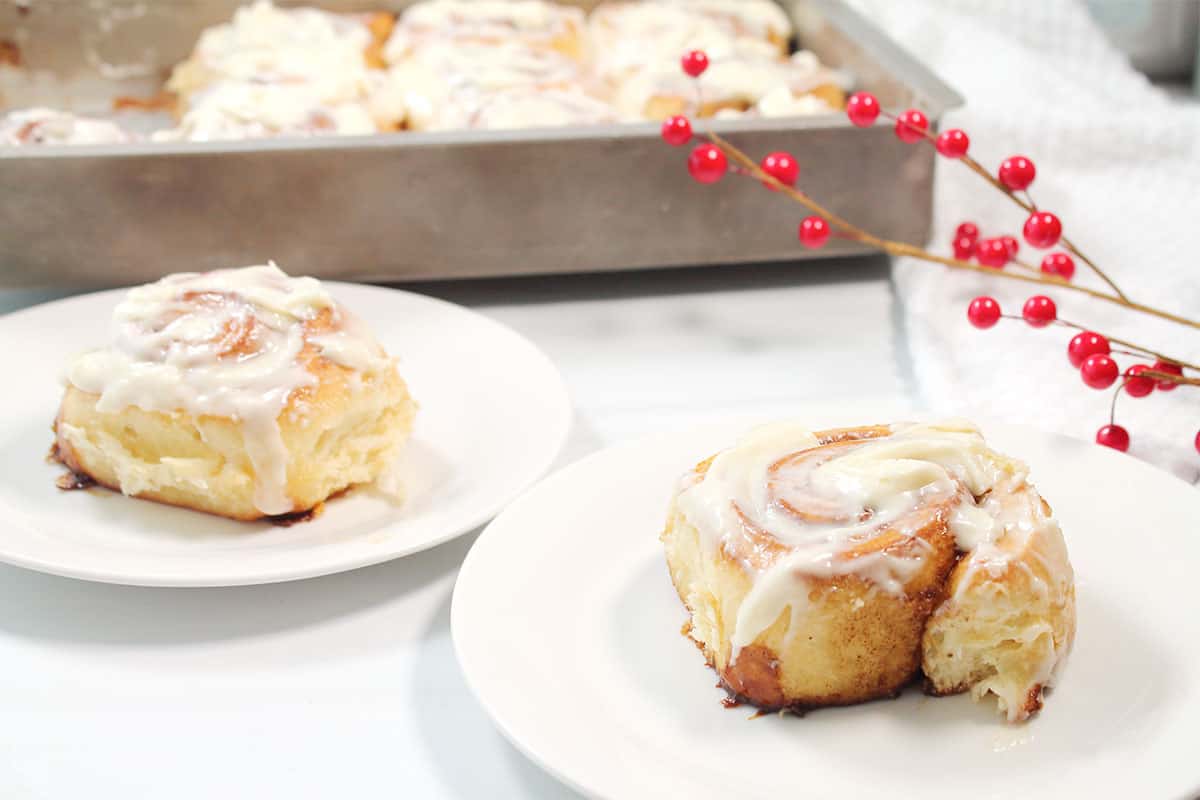 Gingerbread Cinnamon Rolls